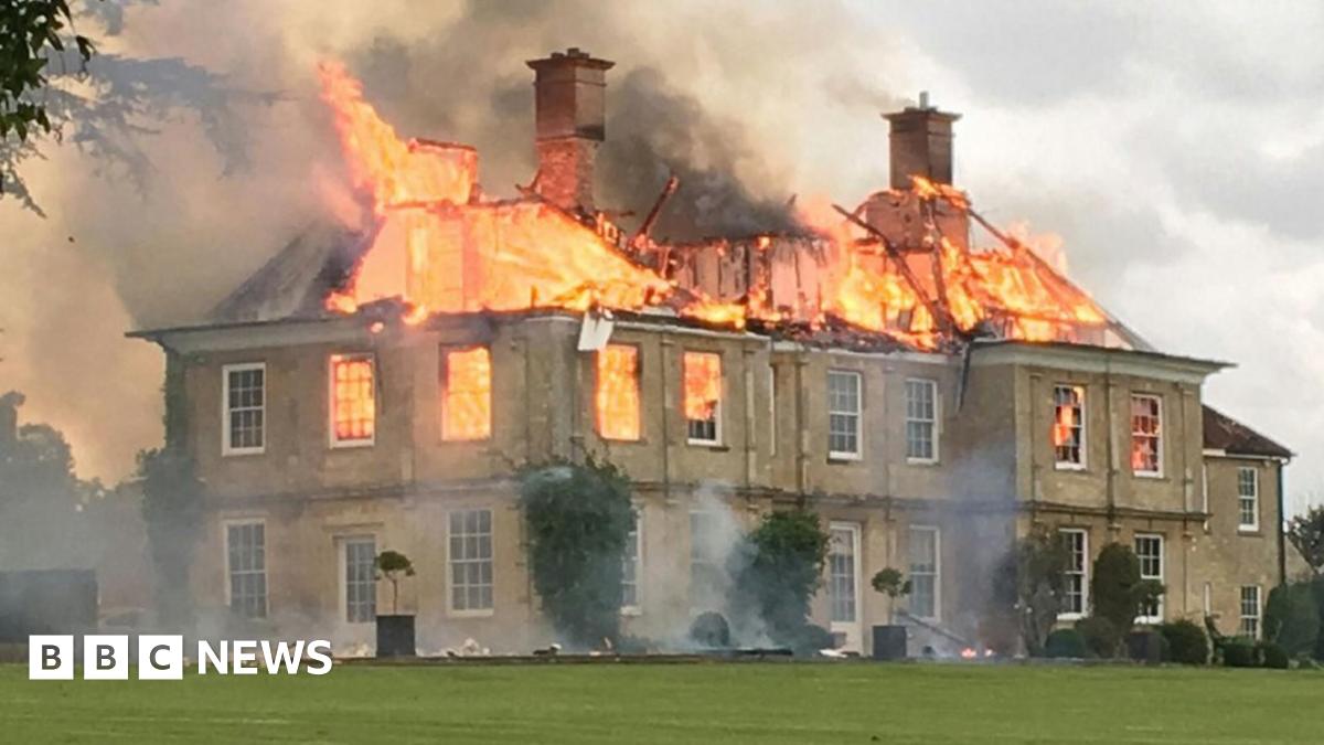 Cosgrove Hall fire: 18th Century country mansion gutted - BBC News