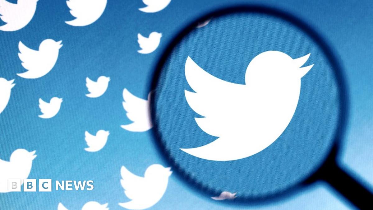 Twitter's algorithm favours right-leaning politics, research finds ...