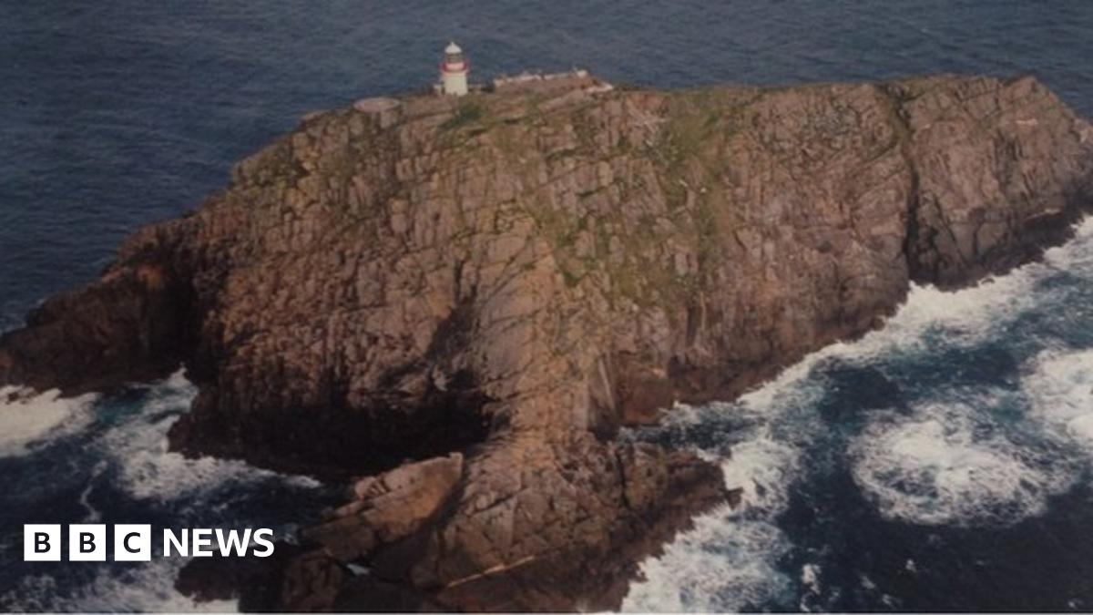 Mayo helicopter crash: Underwater vehicle to be used in search ...