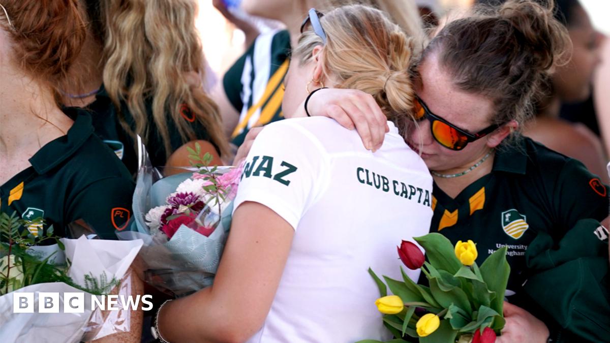 Nottingham attacks: City centre vigil to honour victims - BBC News
