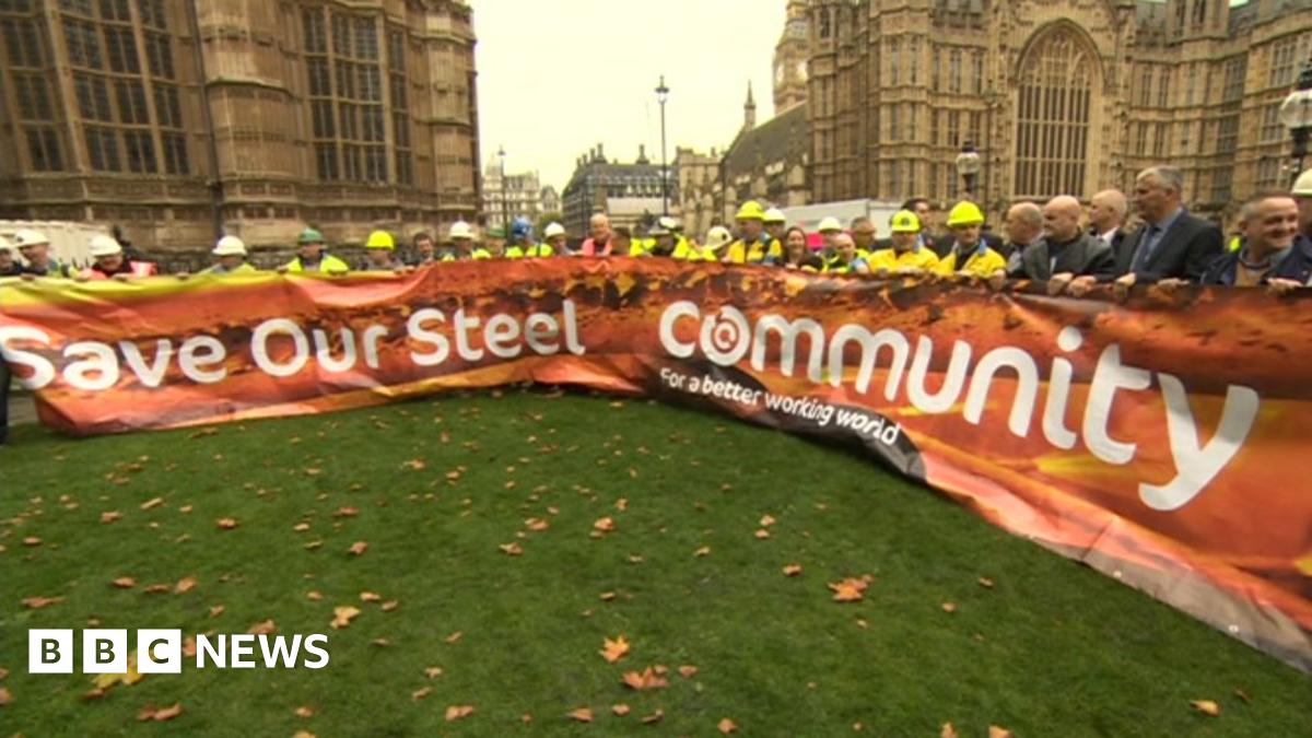 Steel workers urge UK government to save industry - BBC News