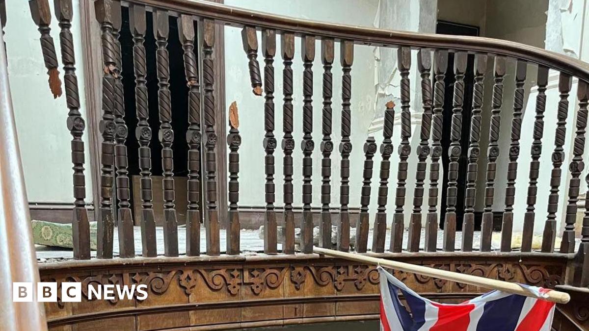 Craigavon House: Vandalism at historic home 'extremely disappointing ...