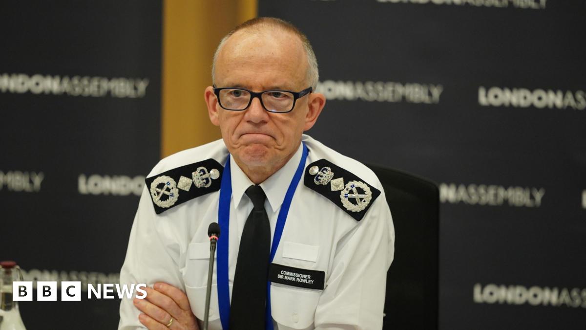 Metropolitan Police chief vows 'ruthless' rogue officer clear-out - BBC ...