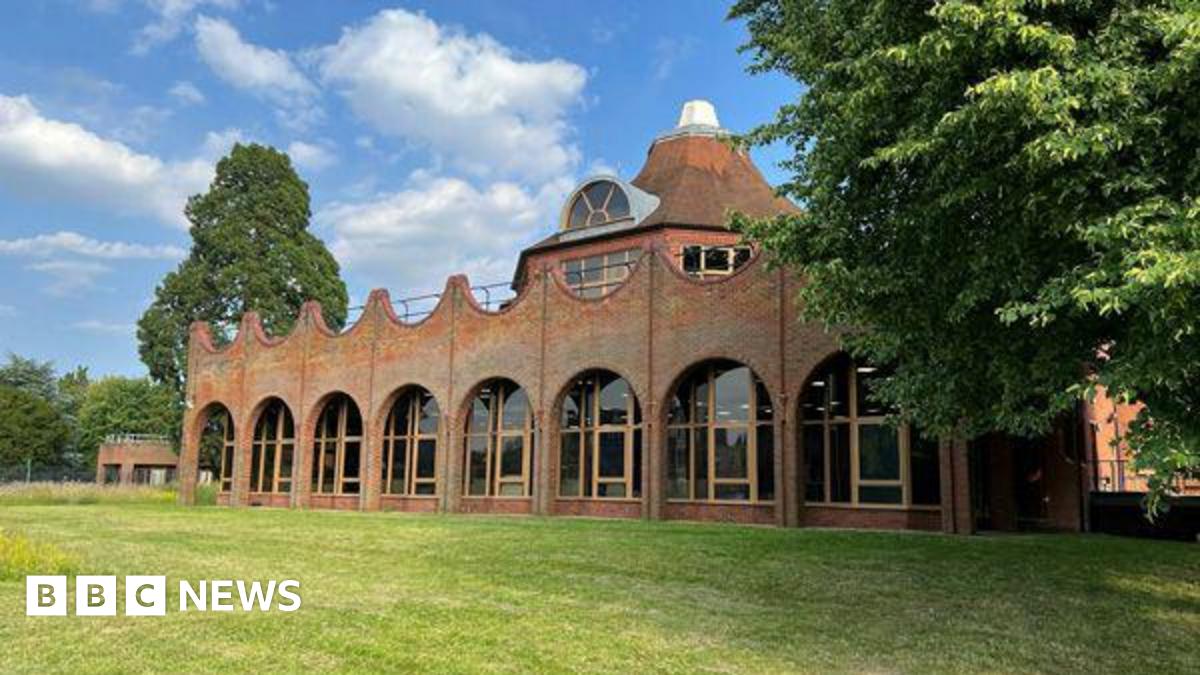 Mole Valley District Council plans tax increase to balance budget - BBC ...