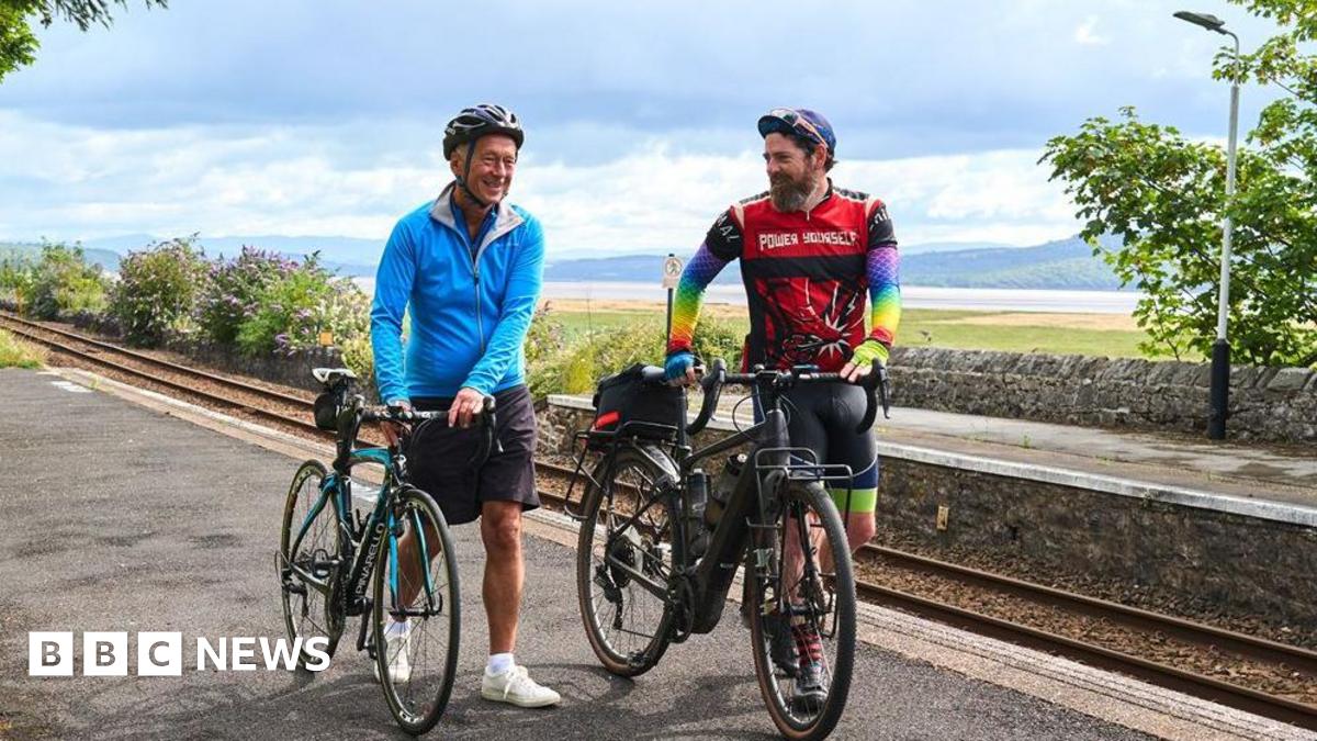 Millions using Bay Cycle Way 10 years after launch - BBC News