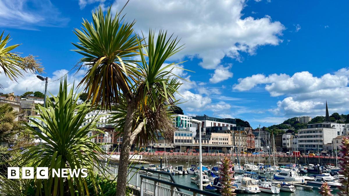 Torquay awarded £20m to improve neighbourhoods - BBC News