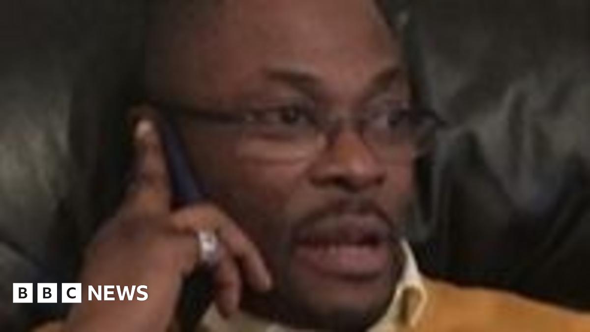 Man sentenced after stabbing neighbour to death in Milton Keynes - BBC News