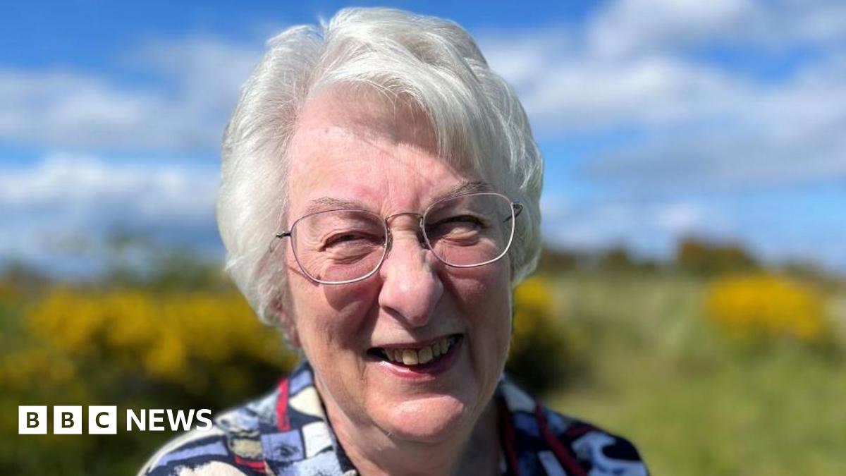 The Moray families that gave up their homes for D-Day rehearsals - BBC News