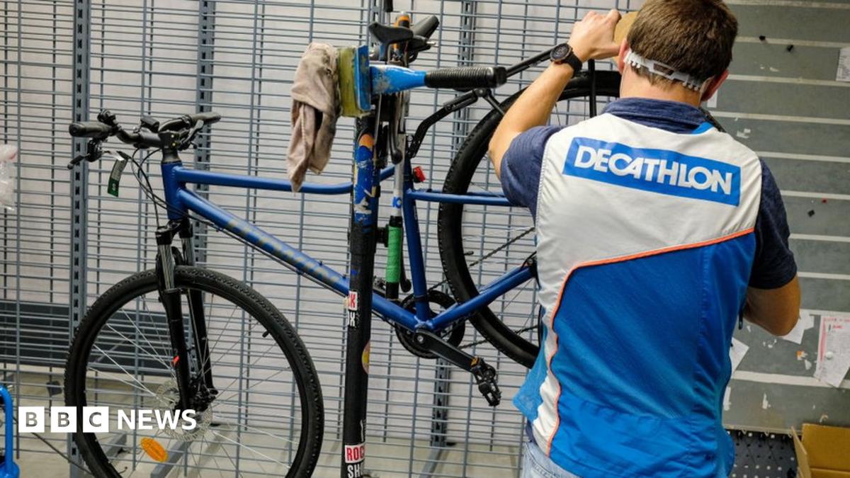 Decathlon backtracks on Russia after boycott calls - BBC News