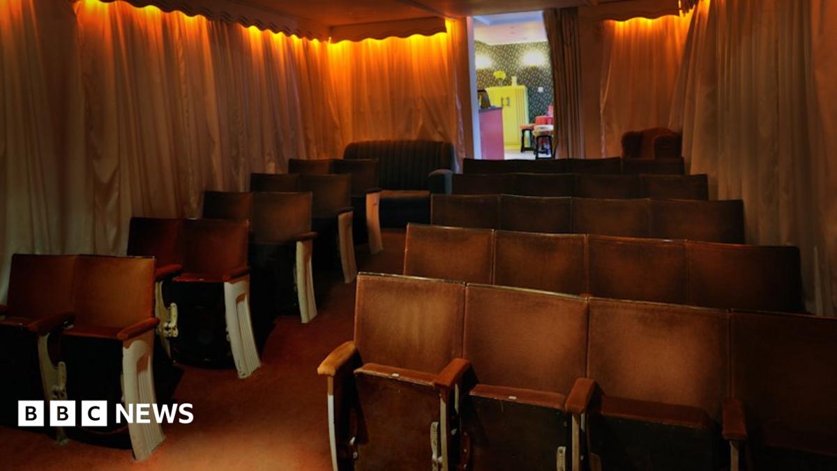 Tiny Somerset cinema in 'urgent' need of repair - BBC News