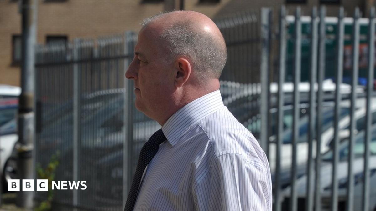 Ex-football coach Mark Ellis jailed for sex abuse - BBC News