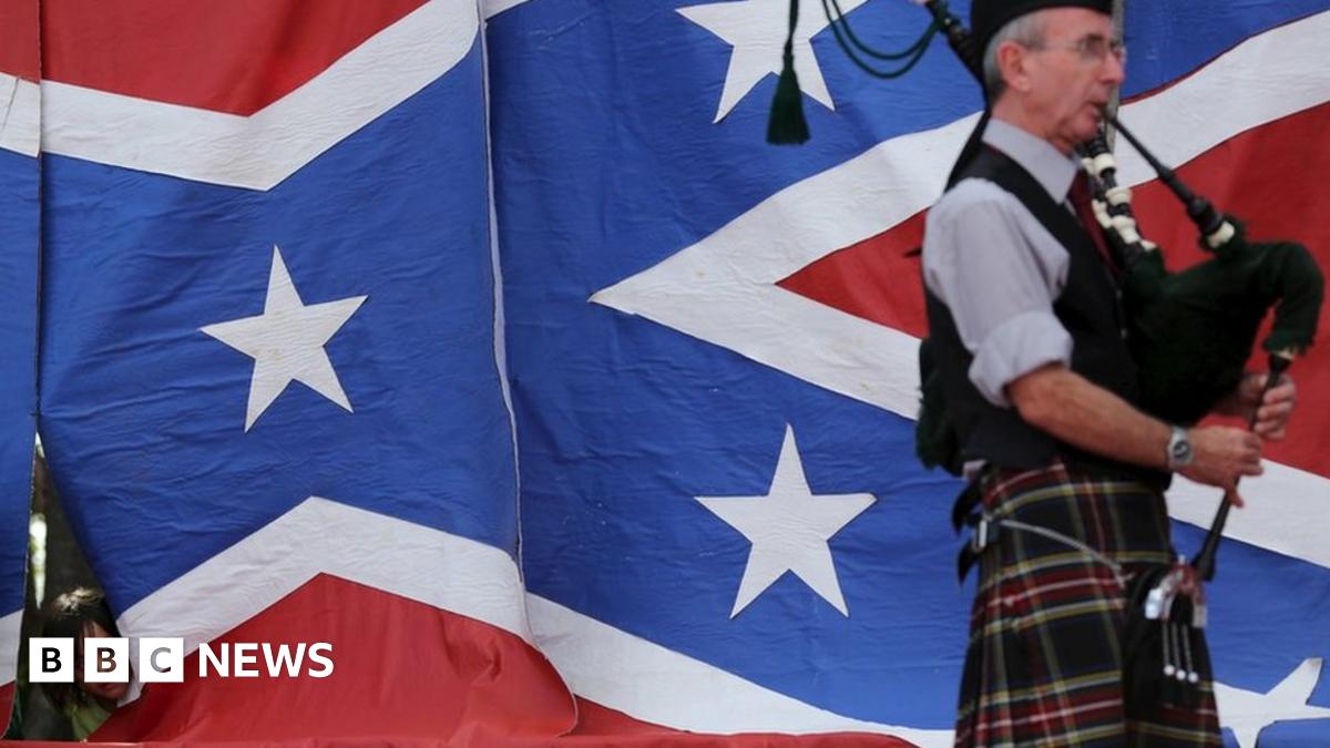 Confederate flags spotted outside the US - BBC News