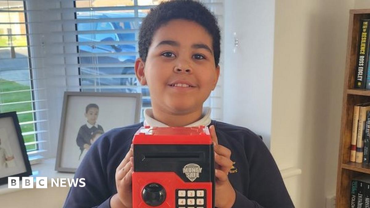 'I want to see my money go up, not down' - Doncaster boy, 9 - BBC News