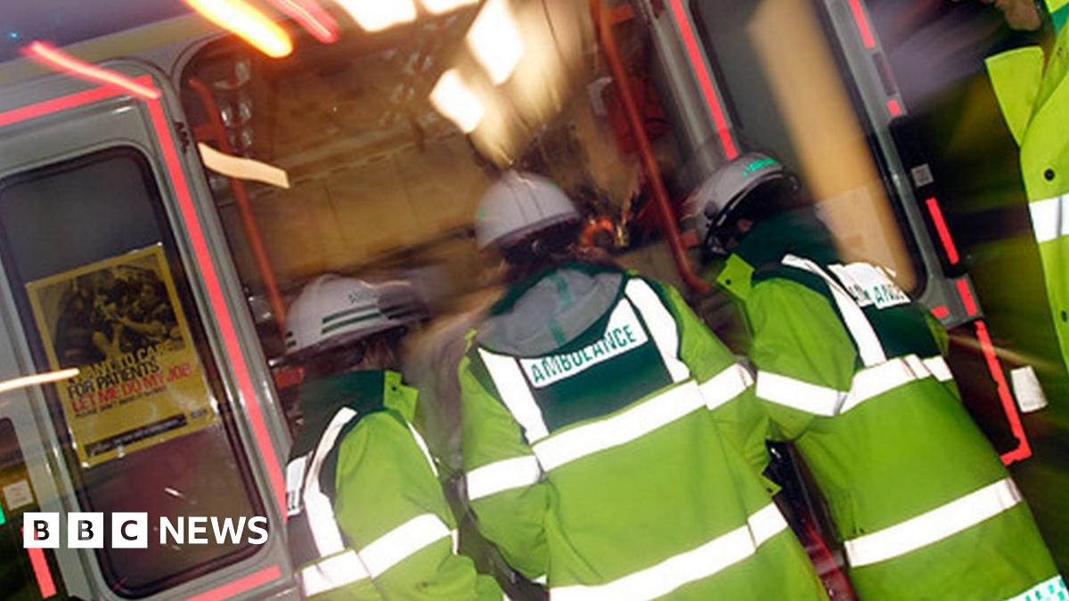 Ambulance system failure 'might have led to patient death' - BBC News