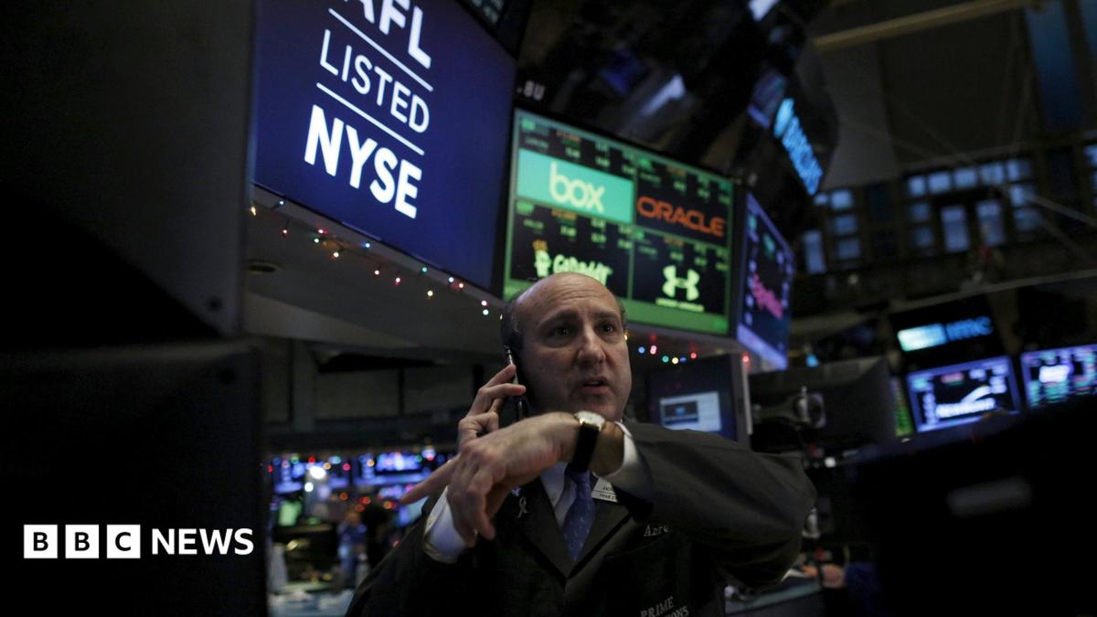 'Uneasy calm' in financial markets, warns bank group - BBC News
