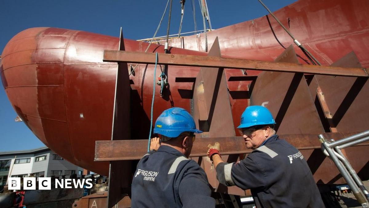 Future of ferry fiasco shipyard in deeper doubt - BBC News