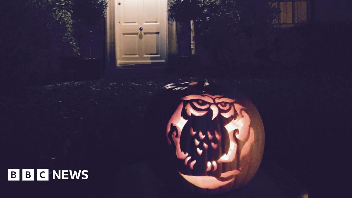 Your Halloween Pumpkin pictures - BBC News