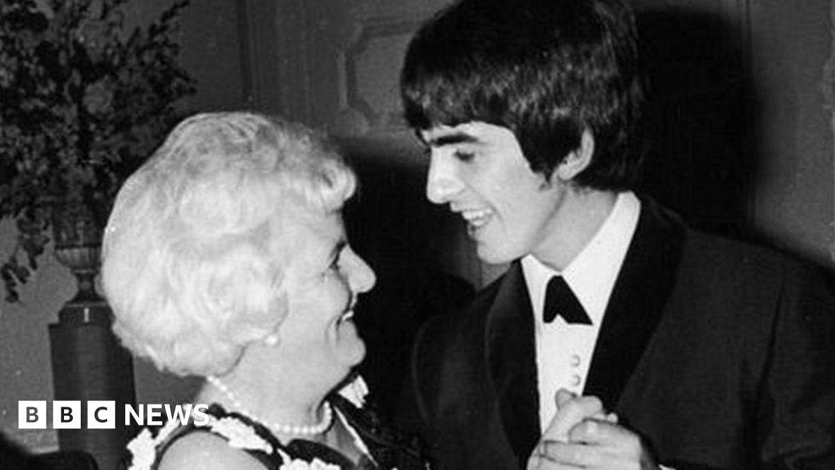 Beatles: George Harrison's mum 'disgusted' by screaming fans - BBC News