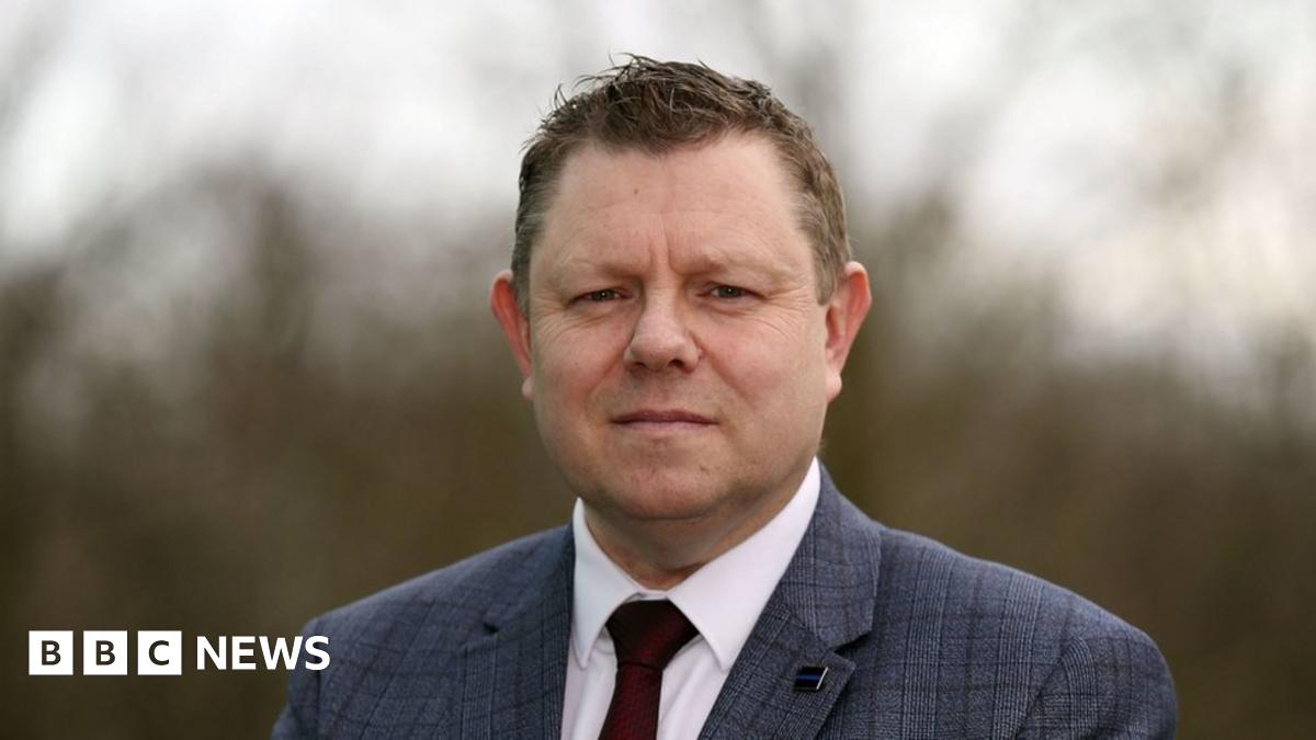 Ex-Police Federation chairman John Apter faces gross misconduct case ...