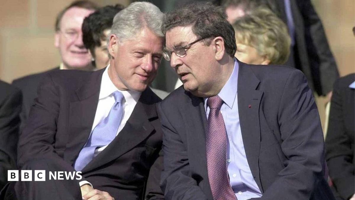 John Hume: Reaction to the death of a 'political titan' - BBC News
