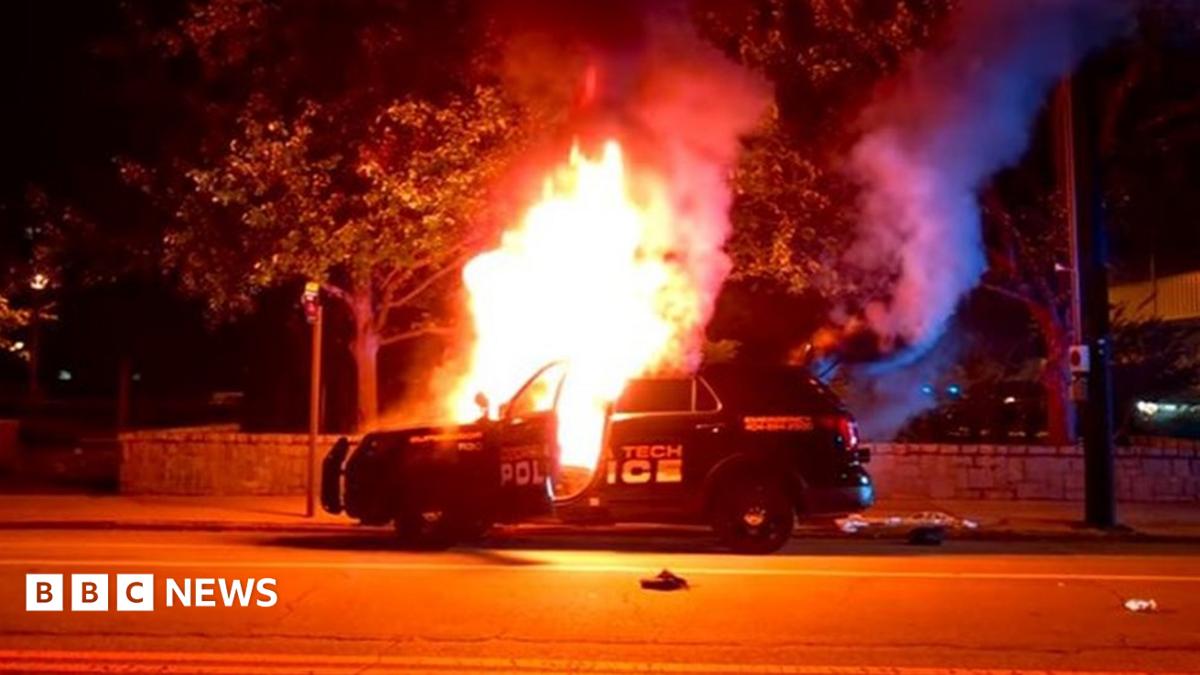 Scout Schultz: Protests after police shoot LGBT student - BBC News