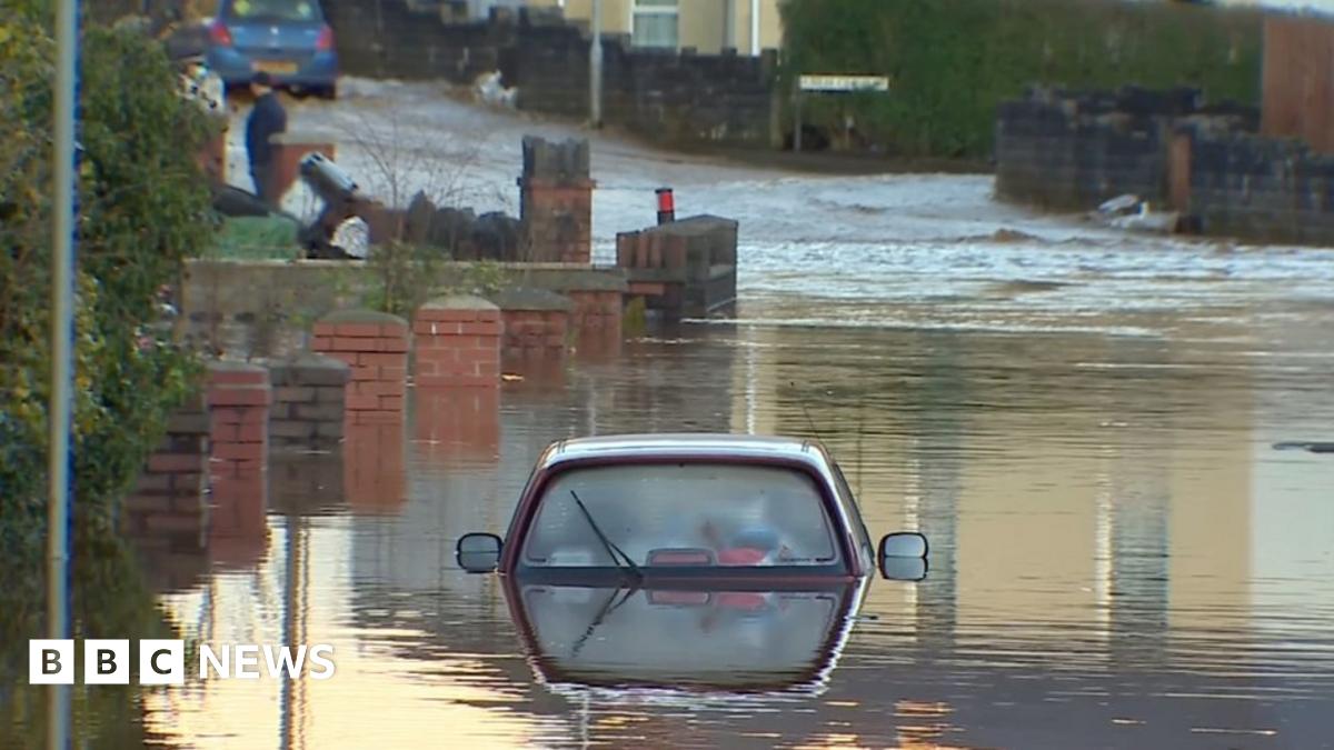 Skewen flood: Is Wales' coalmining past behind home evacuations? - BBC News