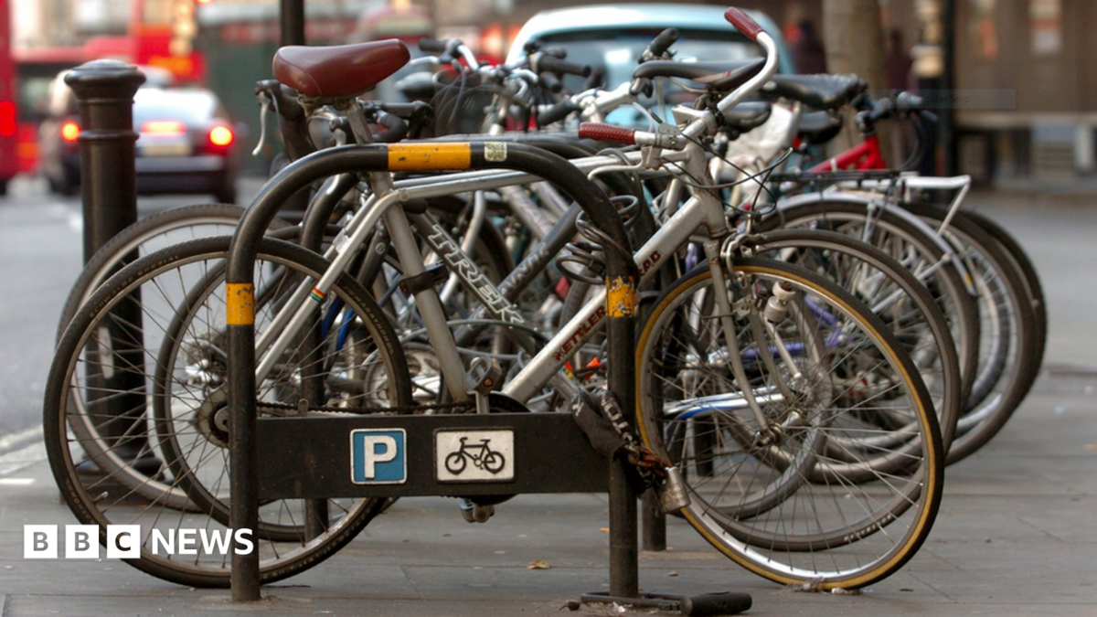 London cycling: One percent of bike thieves identified, Met data shows ...