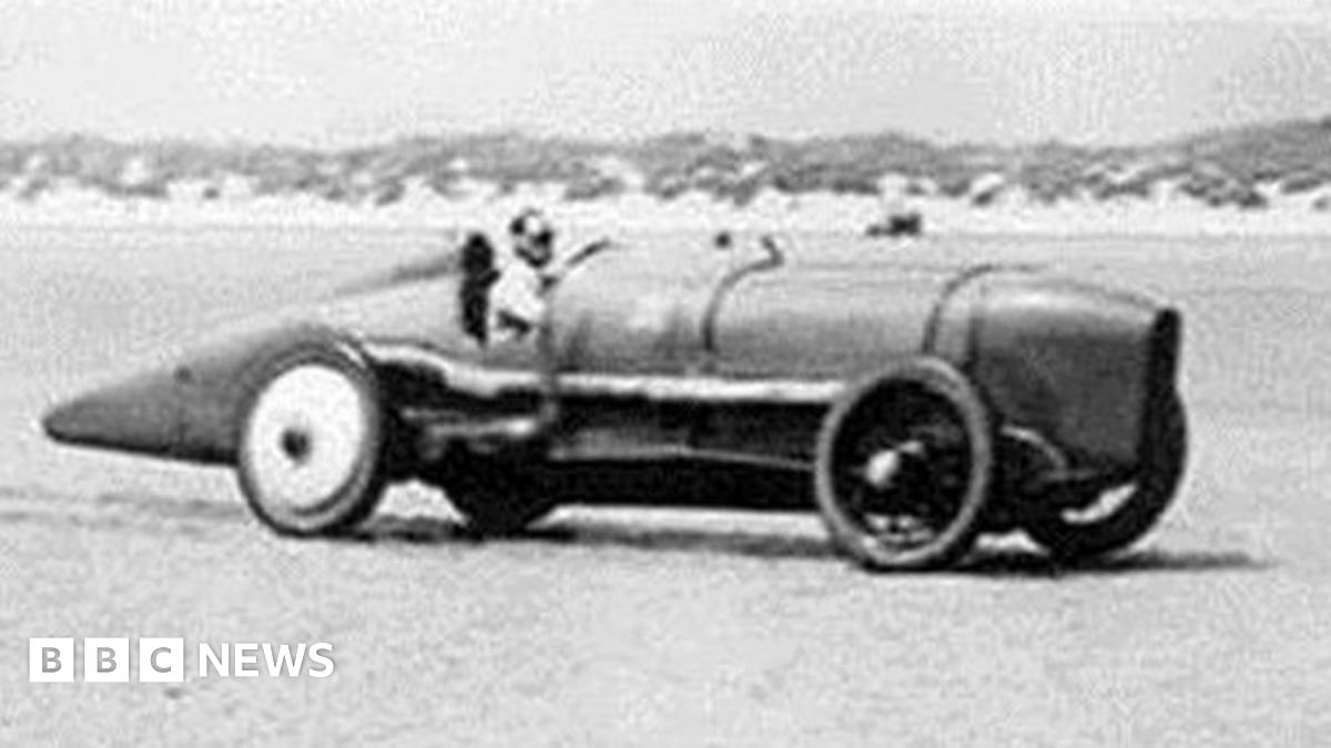 Land speed record-breaker Blue Bird at Pendine for 90th anniversary ...