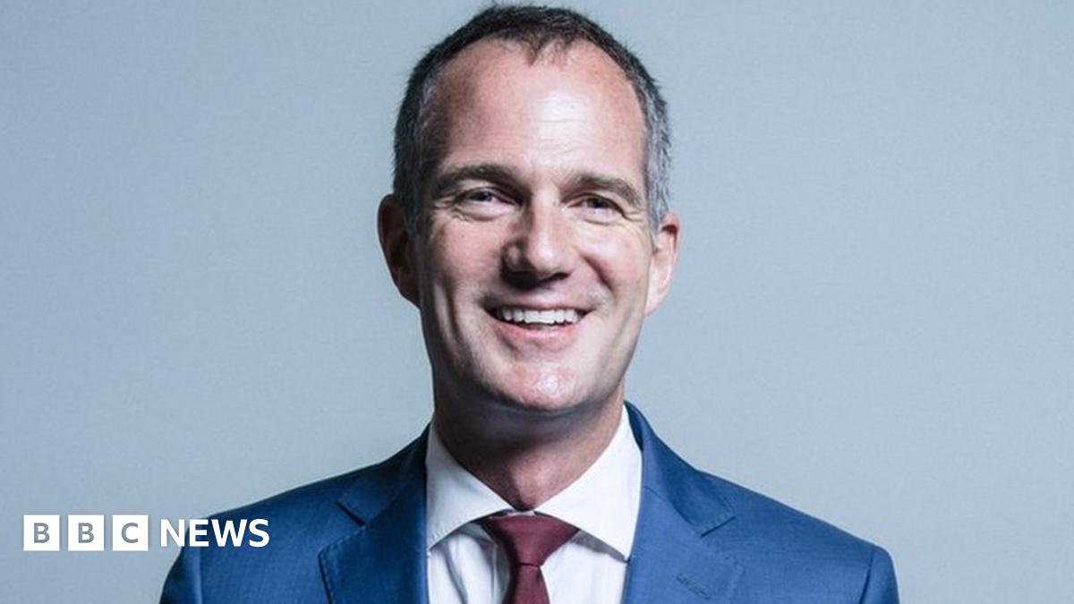 Labour would set out border poll criteria - Peter Kyle - BBC News