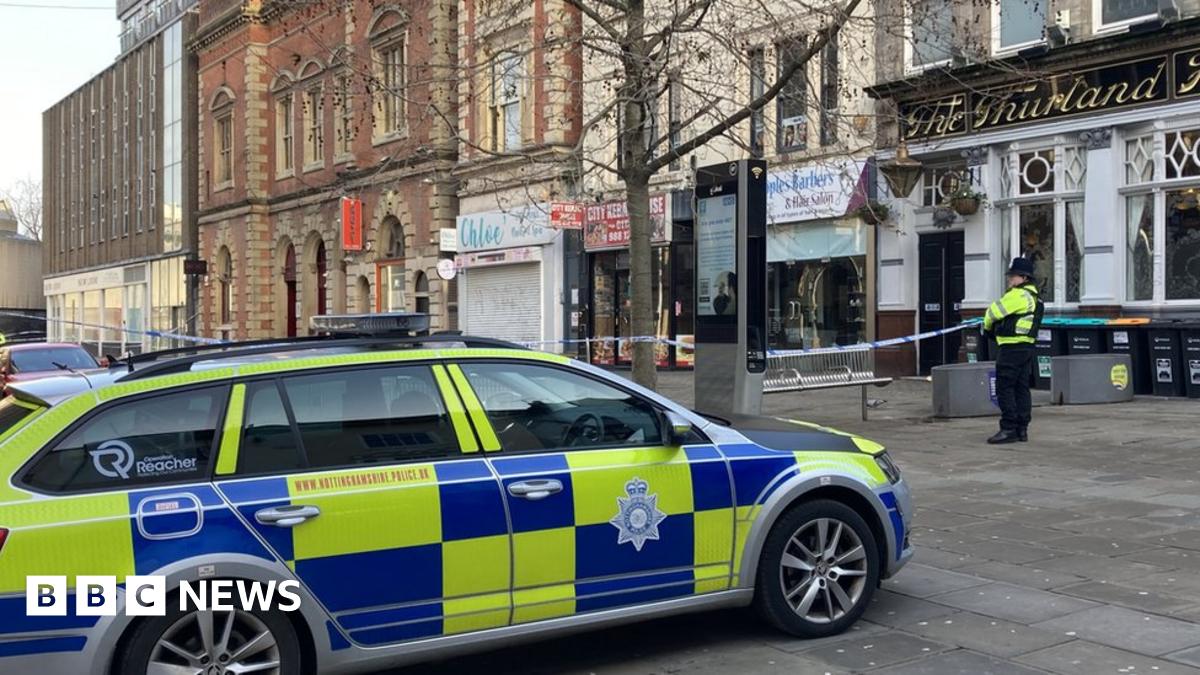 Police investigate double stabbing outside Nottingham nightclub - BBC News