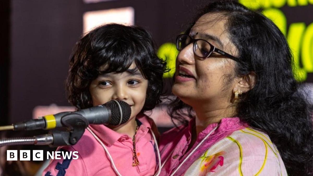 Kerala IAS officer: Divya S Iyer's speech with child in arms sparks ...