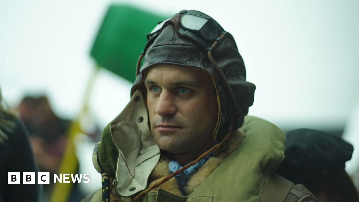 Scot directs new film on WW2 Polish fighters - BBC News