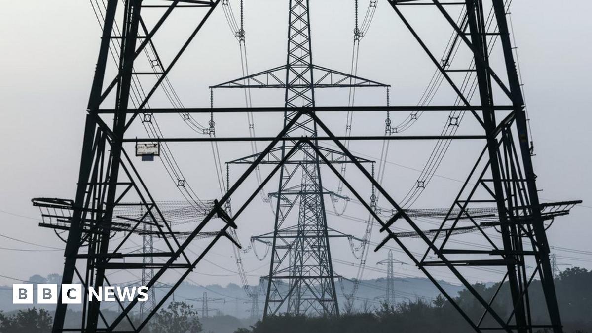 The looming battle over pylons for green energy - BBC News