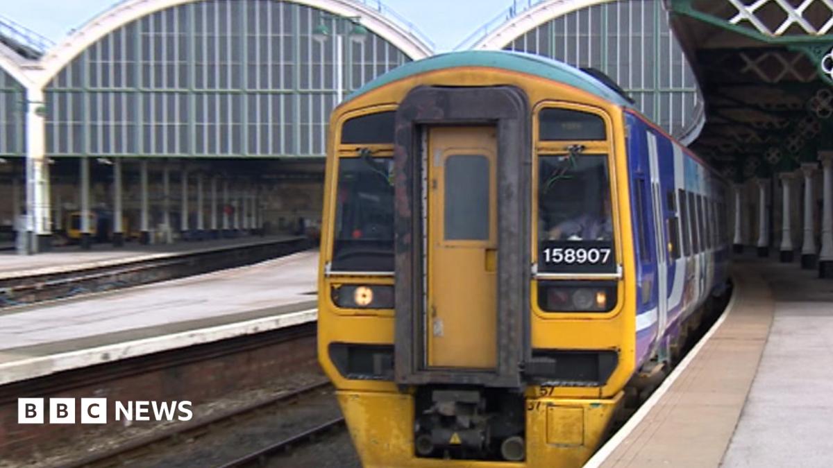 Northern rail conductors to be balloted in guard row - BBC News