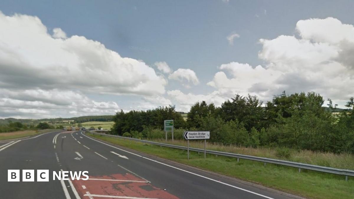 One dead and nine hurt in crash on A69 in Northumberland - BBC News