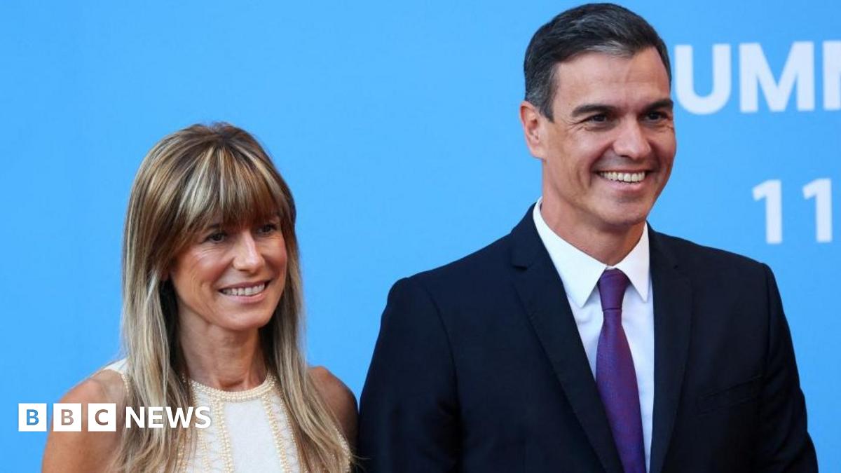 Spain's PM Pedro Sánchez halts public duties as wife faces inquiry ...