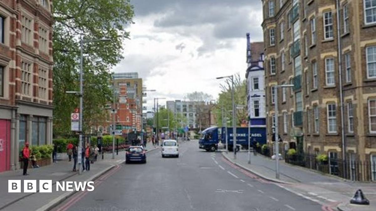 London segregated cycle lanes made permanent - BBC News
