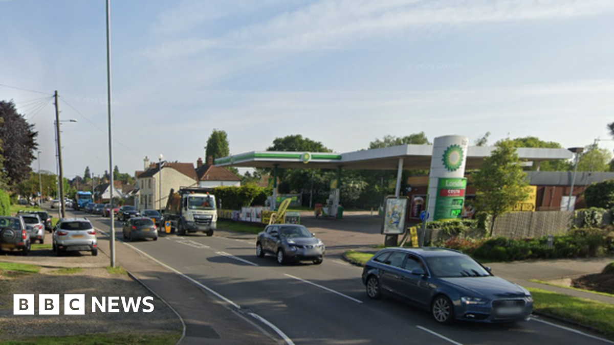 Man in 70s hit by car at BP garage in St Neots - BBC News