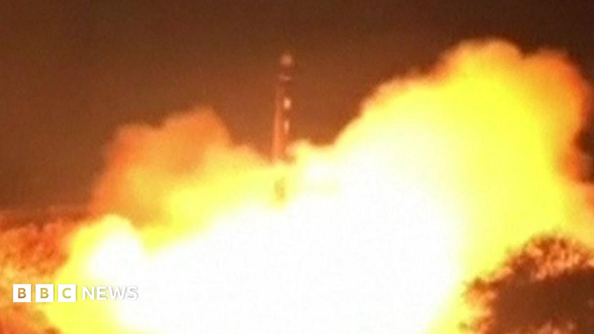 Saudi Arabia: Missile intercepted near Riyadh - BBC News