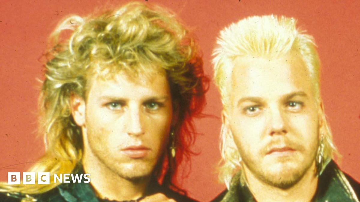 Lost Boys actor Brooke McCarter dies at 52 - BBC News