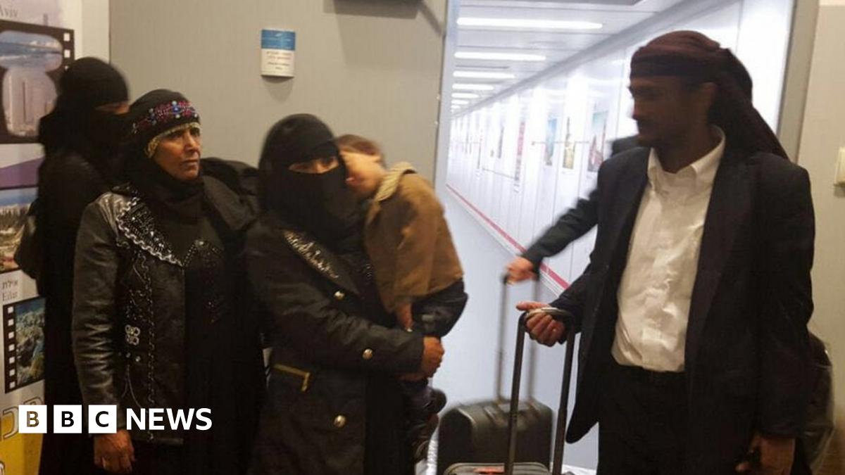 Yemeni Jews brought to Israel in secret mission - BBC News