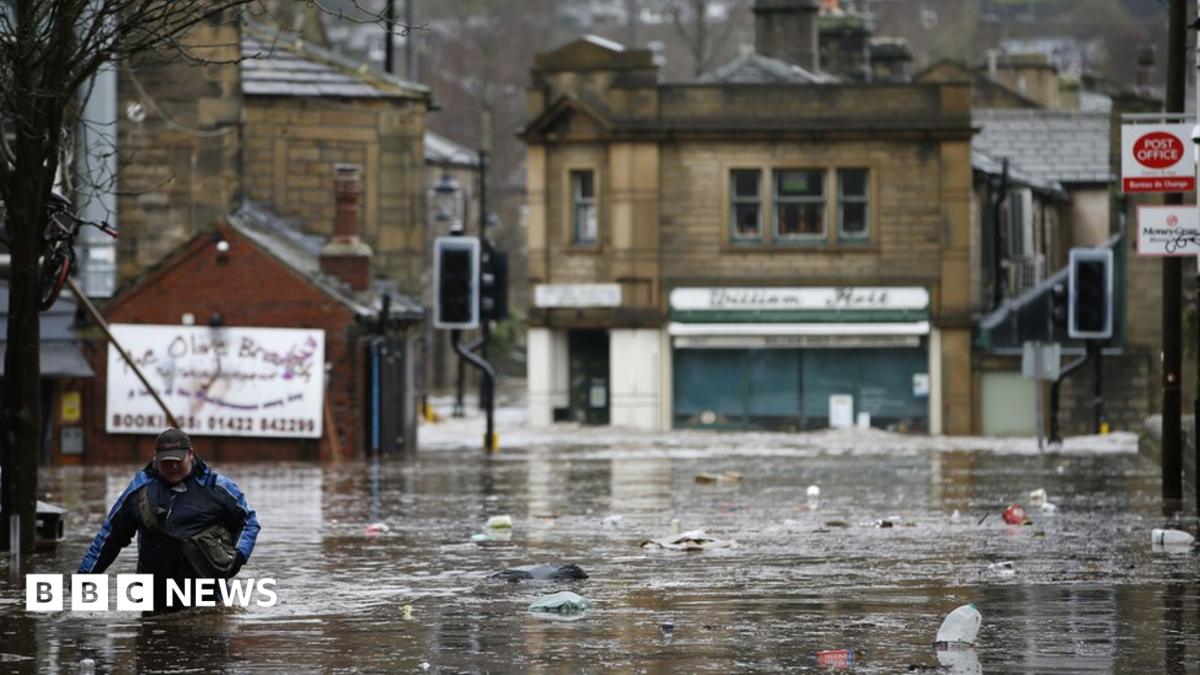 Calderdale Council say flooding 'ever present' threat to life - BBC News