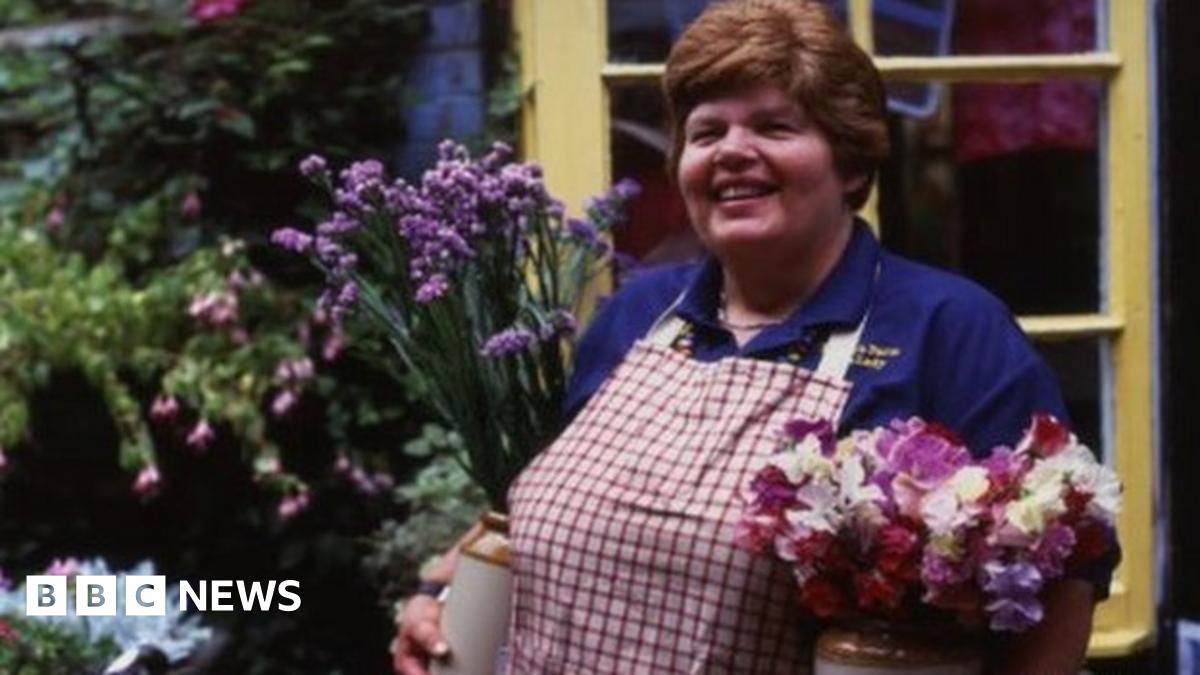 Fanny's Farm Shop to close after owner dies - BBC News