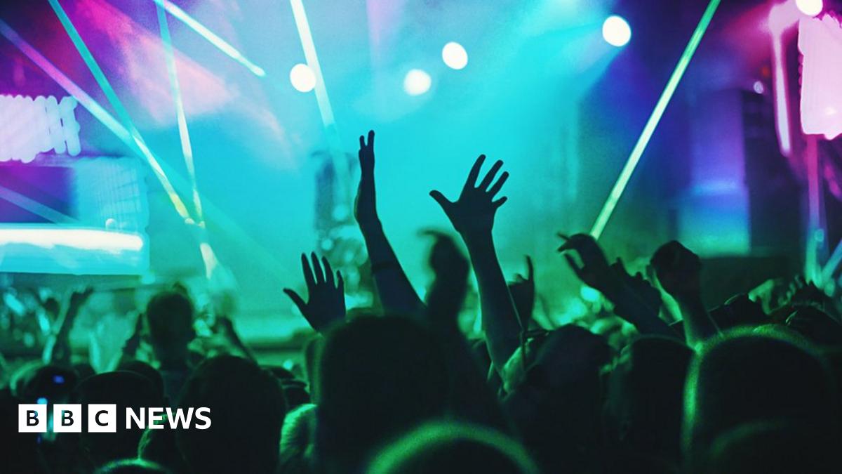 Why did raves become illegal? - BBC News