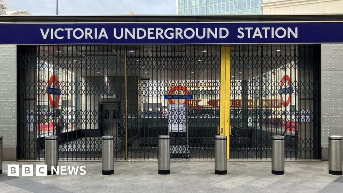 London Underground strike to go ahead after talks fail - BBC News