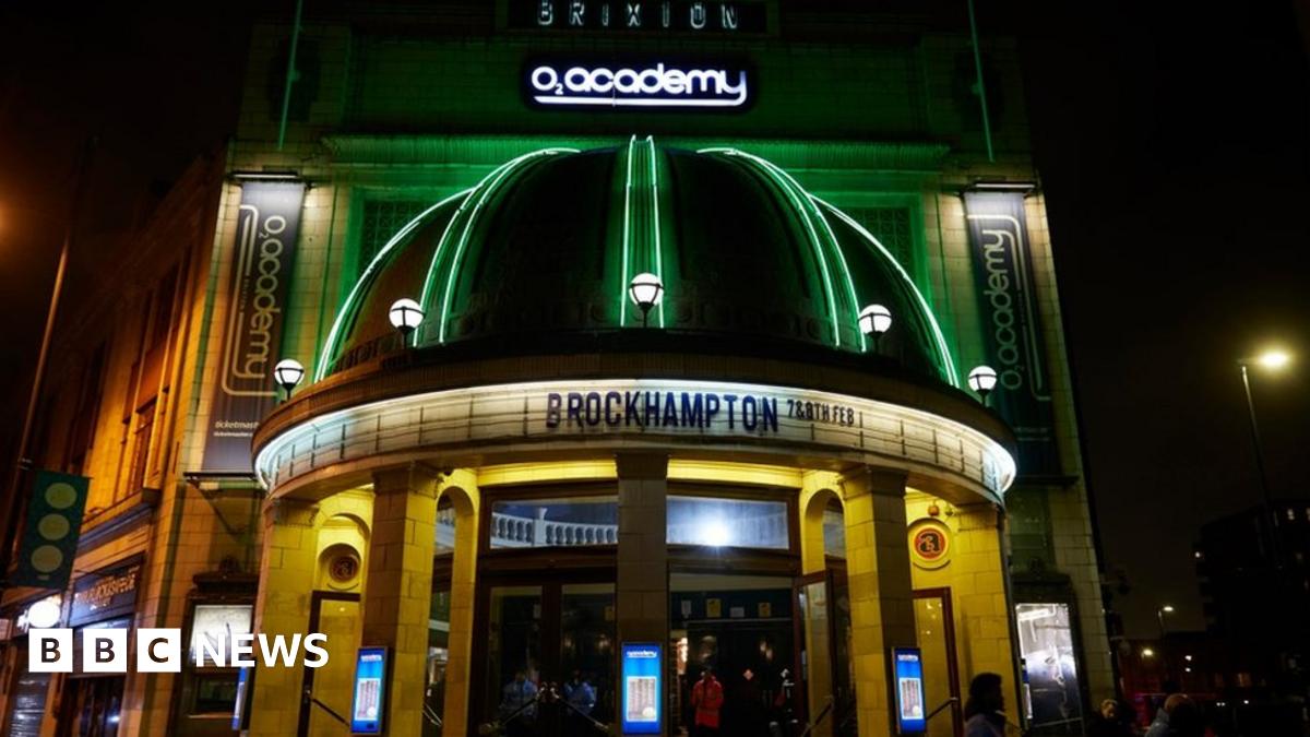 Met Police 'does not want O2 Brixton permanently closed' - BBC News