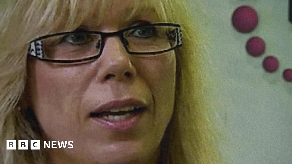 Learning Partnership West: Boss left after 'bullying claims' - BBC News