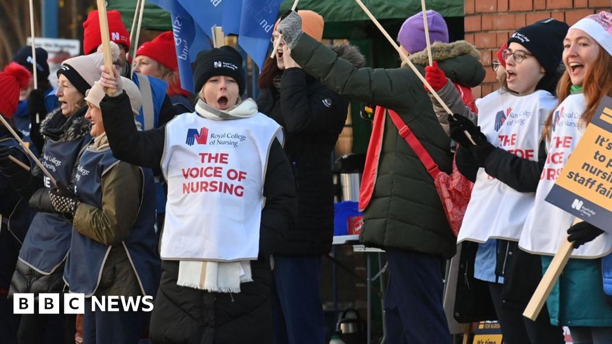 Nurses' strike: Services affected as staff stage 12-hour walkout - BBC News