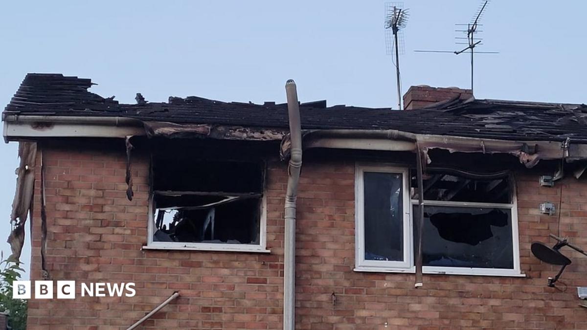 Part of roof destroyed in Hadleigh house fire - BBC News