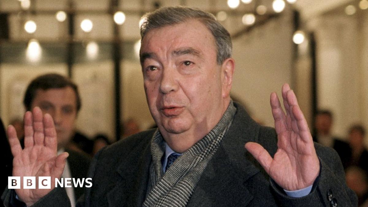 Russia's former PM Yevgeny Primakov dies aged 85 - BBC News